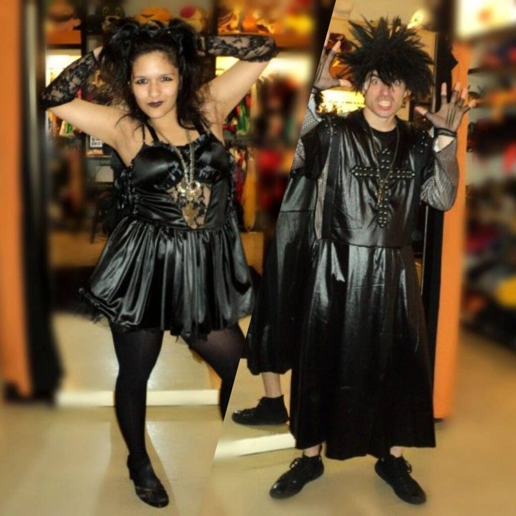 Dark – Disfraces Todo Disfraz – Alquiler de disfraces en Capital Federal